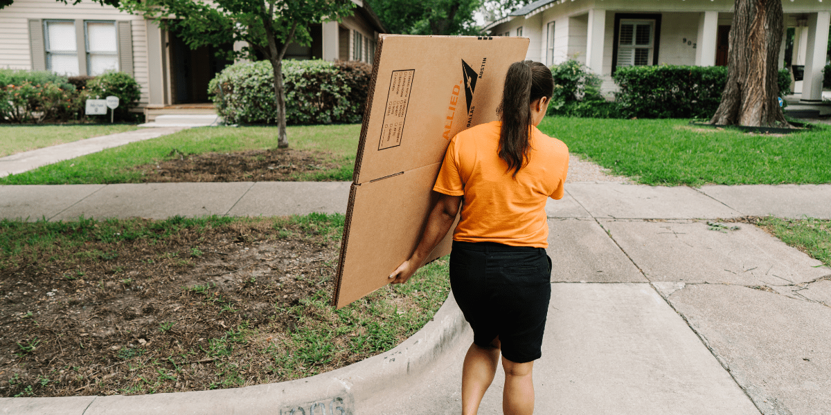Essential Moving Boxes and Packing Supplies for a Smooth Move